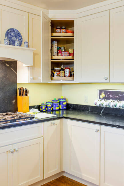Traditional - Vermont Kitchen Design