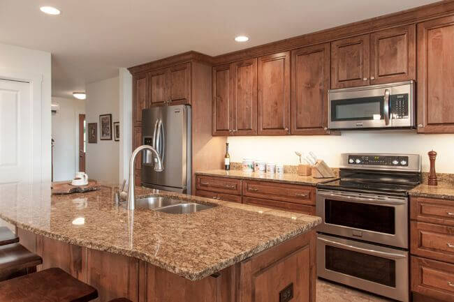 Traditional - Vermont Kitchen Design