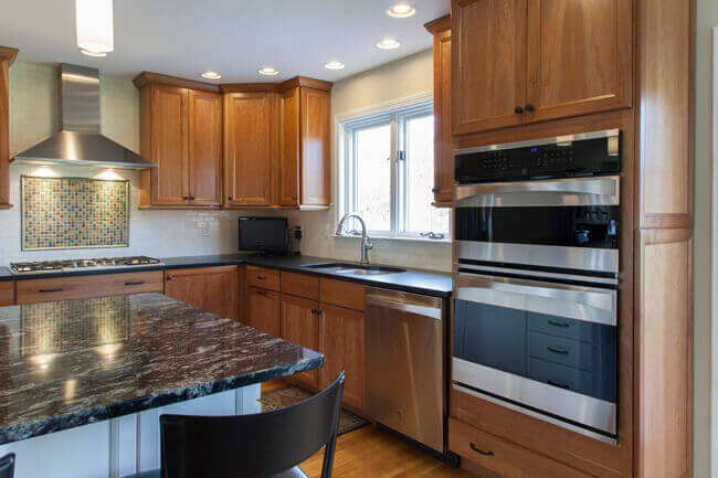 Transitional - Vermont Kitchen Design