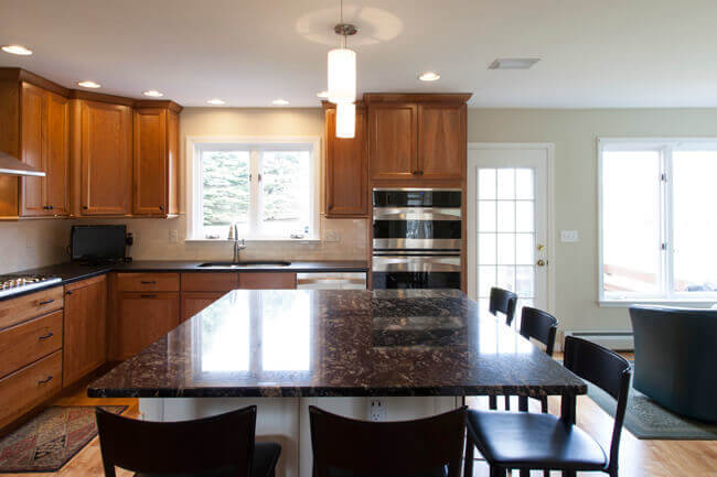 Transitional - Vermont Kitchen Design