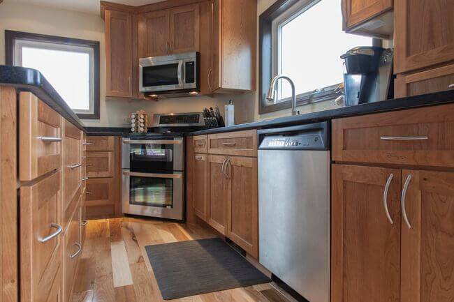 Transitional - Vermont Kitchen Design