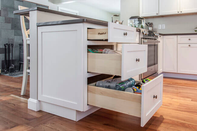 Transitional - Vermont Kitchen Design