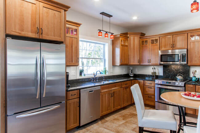 Traditional - Vermont Kitchen Design