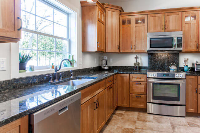 Traditional - Vermont Kitchen Design
